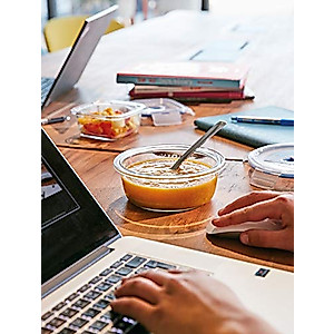 Luminarc Pure Box Active Glass Food Storage Container with Sliding Vent Lid (Round 920ML)