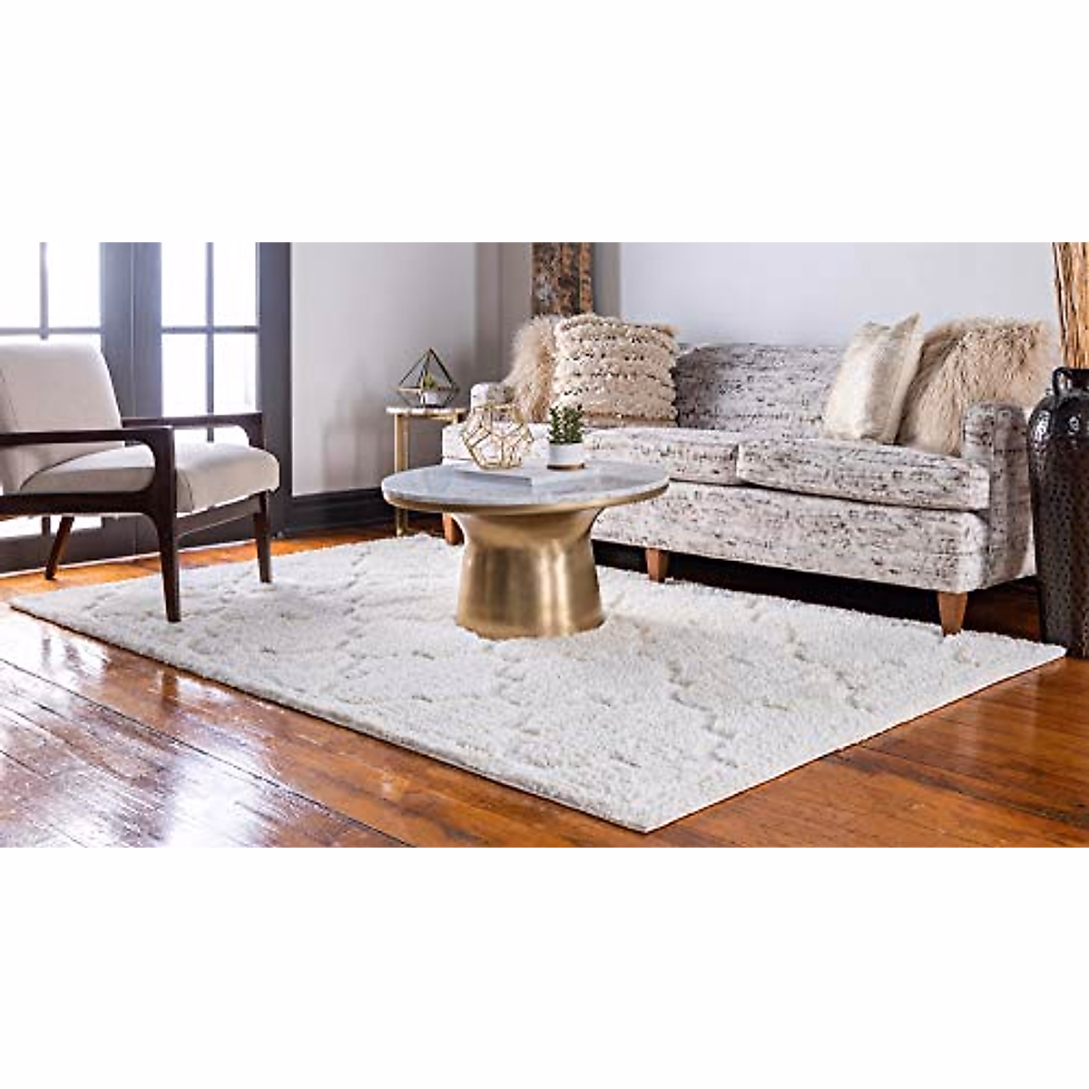 Rugs.com Lattice Shag Collection Rug – 8' x 10' Ivory Shag Rug Perfect for Living Rooms, Large Dining Rooms, Open Floorplans