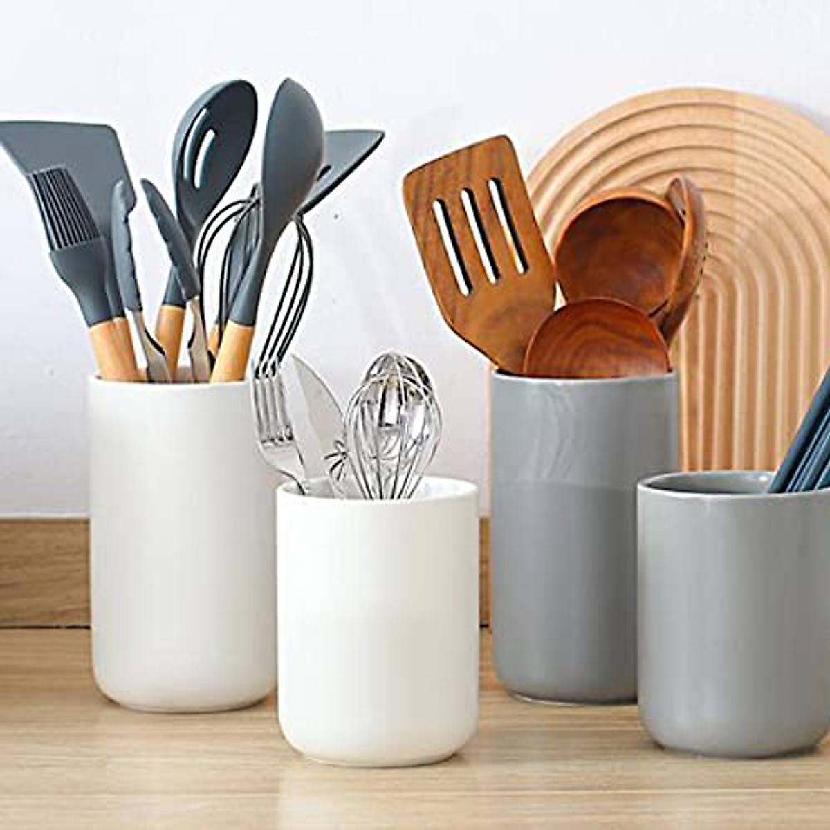 Utensil Holder for Kitchen Counter, Matte Ceramic Kitchen Utensil Holder for Countertop with Non slip Unglazed Base, Cooking Utensils Caddy Organizer Crock for Farmhouse Kitchen Decor(Medium-Black)