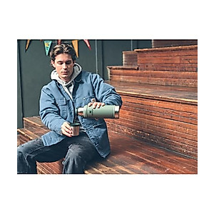 Stanley Classic Vacuum Insulated Wide Mouth Bottle - Hammertone Green - BPA-Free 18/8 Stainless Steel Thermos for Cold & Hot Beverages - 1.0 QT