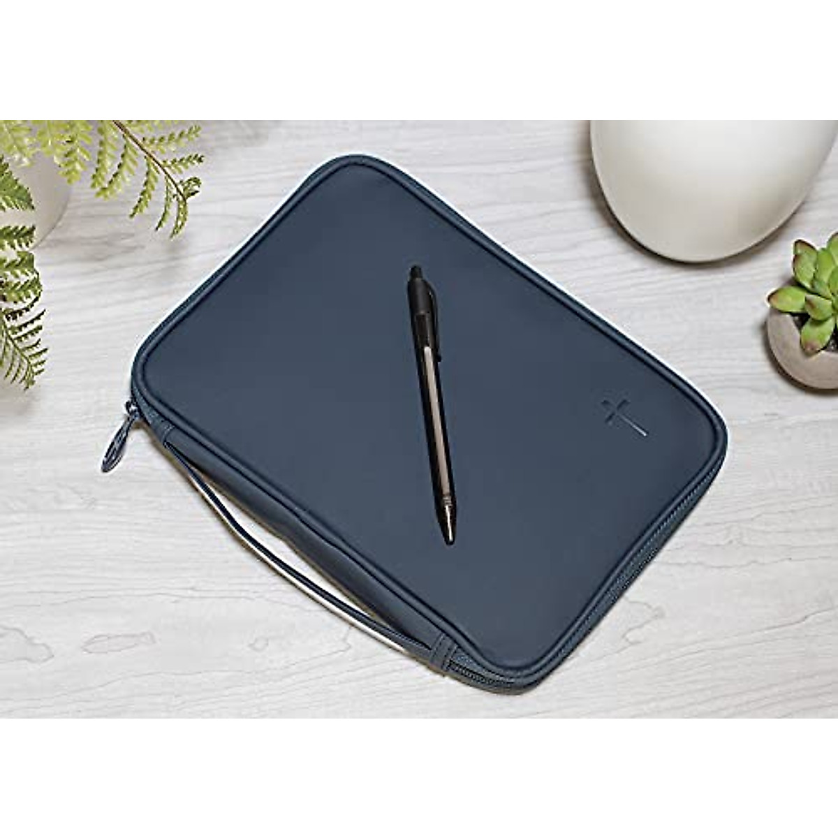 Cross Solid Blank Navy Blue Thinline Vinyl Zippered Bible Cover Case with Handle