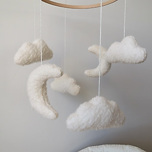 Cloud Crib Mobile Cloud Baby Mobile for Crib Neutral Boho Moon and Clouds Mobile Neutral Nursery Décor Boucle Mobile