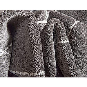 Unique Loom Trellis Frieze Collection Area Rug - Geometric (5' Square, Dark Gray/ Ivory)