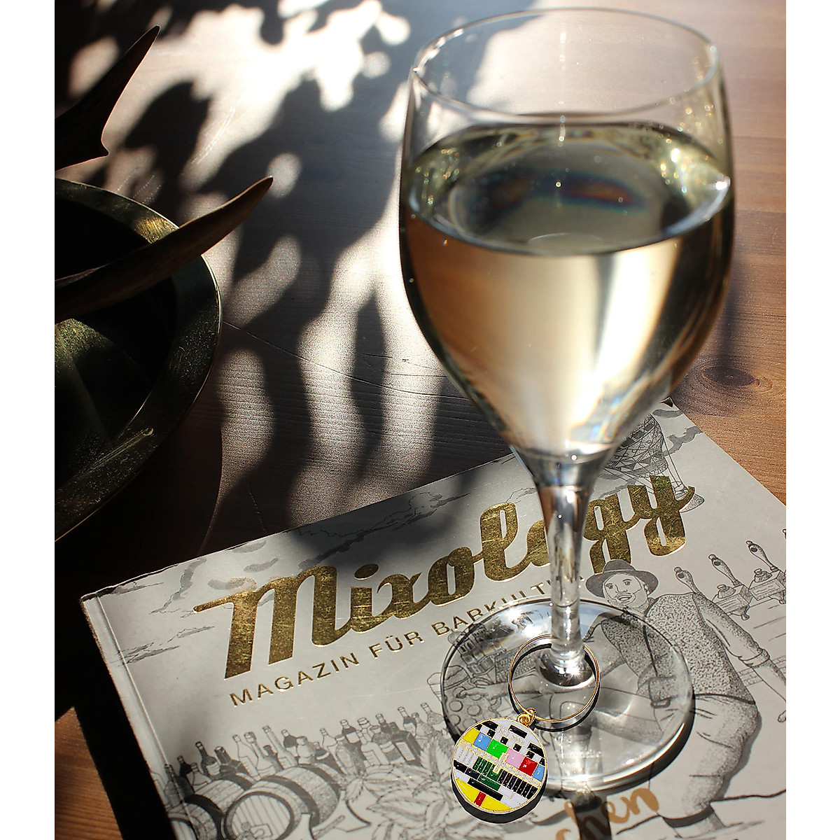 LeYeLuo Wine Charms for Stem Glasses,Holiday Themed Wine Charms for Family Friends Party.(80's vintage Themed Set of 8)