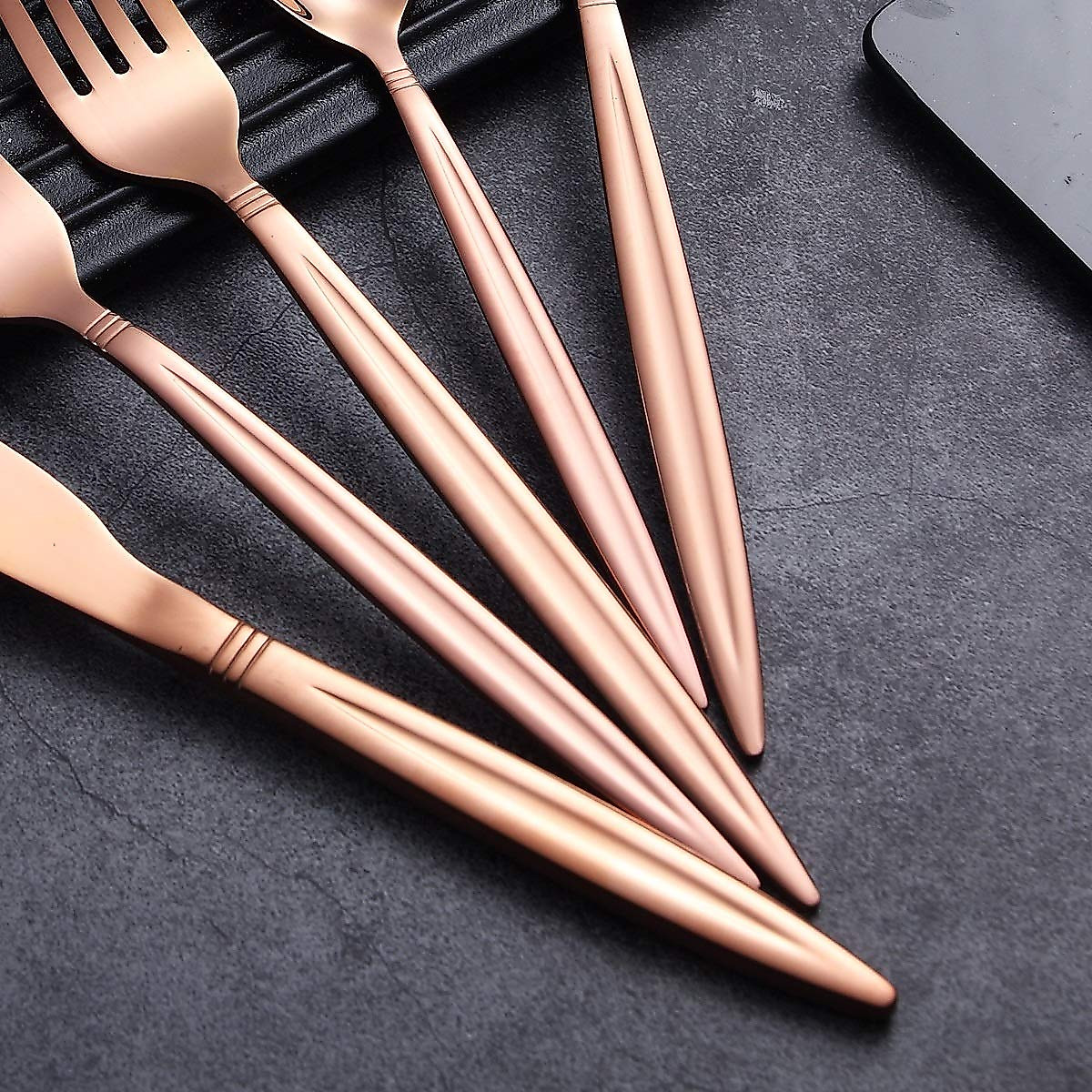 Rose Gold Silverware Set, Berglander Titanium Rose Gold Plating Flatware Set 20 Pieces, Stainless Steel Rose Gold Cutlery Set, Copper Silverware Set Service For 4
