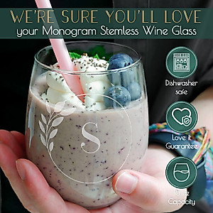 Greenline Goods Letter S Monogram Stemless Wine Glasses - Discover our Crystal Etched Wine Glass - Cocktail Glass with Personalized Initial