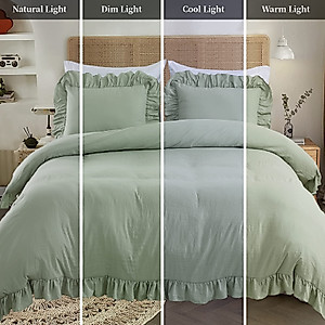 GlowSol Duvet Cover Queen Size, 3 Pieces (90x90 Inch 1 Duvet Cover, 2 Pillowcases) Soft Washed Microfiber Duvet Cover Set Shabby Chic Home Bedding Duvet Covers with Button Closure, Green