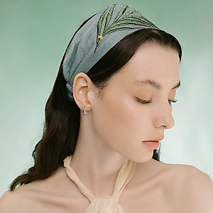 MEIDERBO Frog Earrings S925 Sterling Silver Hypoallergenic Frog Hoop Earrings Women Frog Jewelry Gifts for Daughter