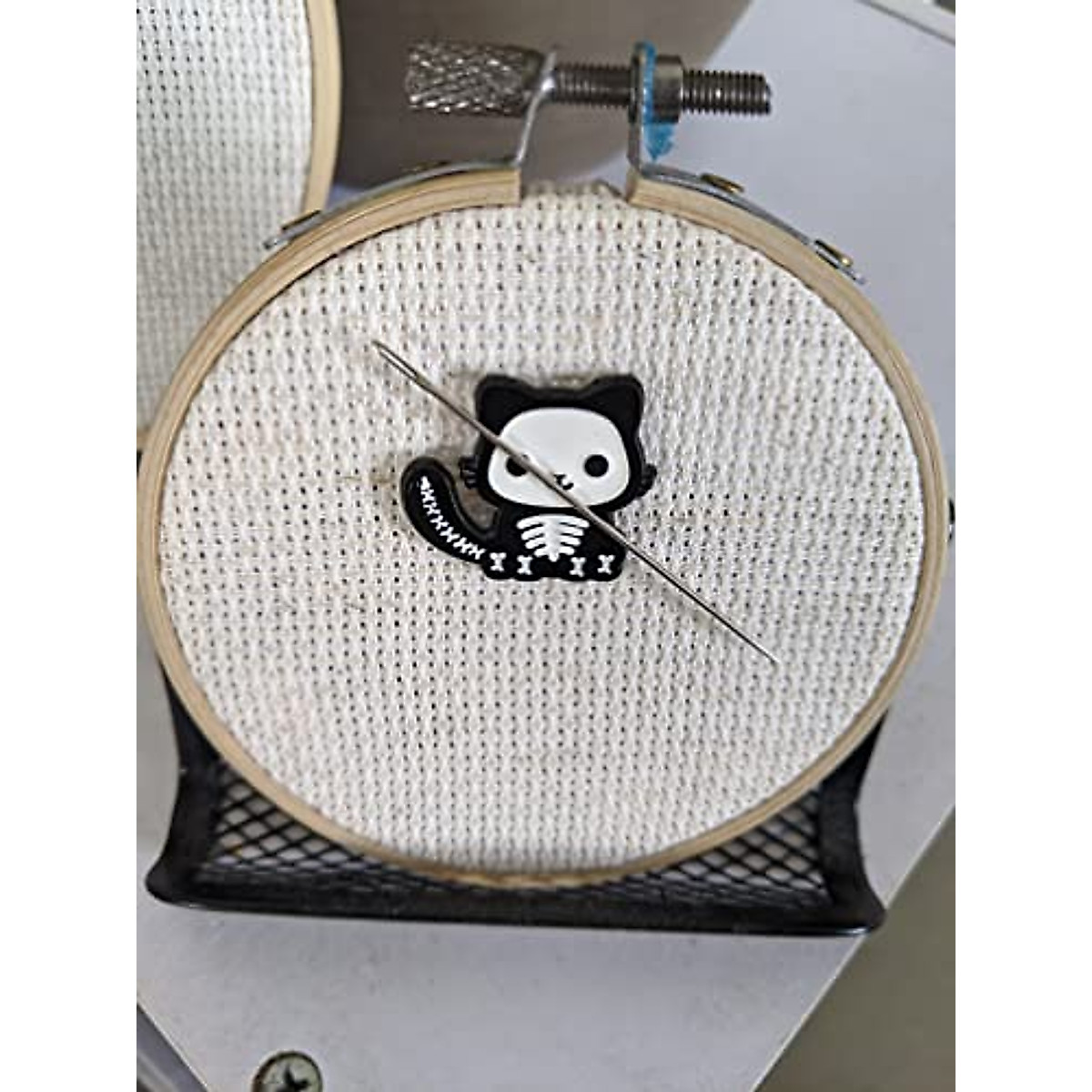 Glow in the Dark Skeleton Kitty Needle Minder