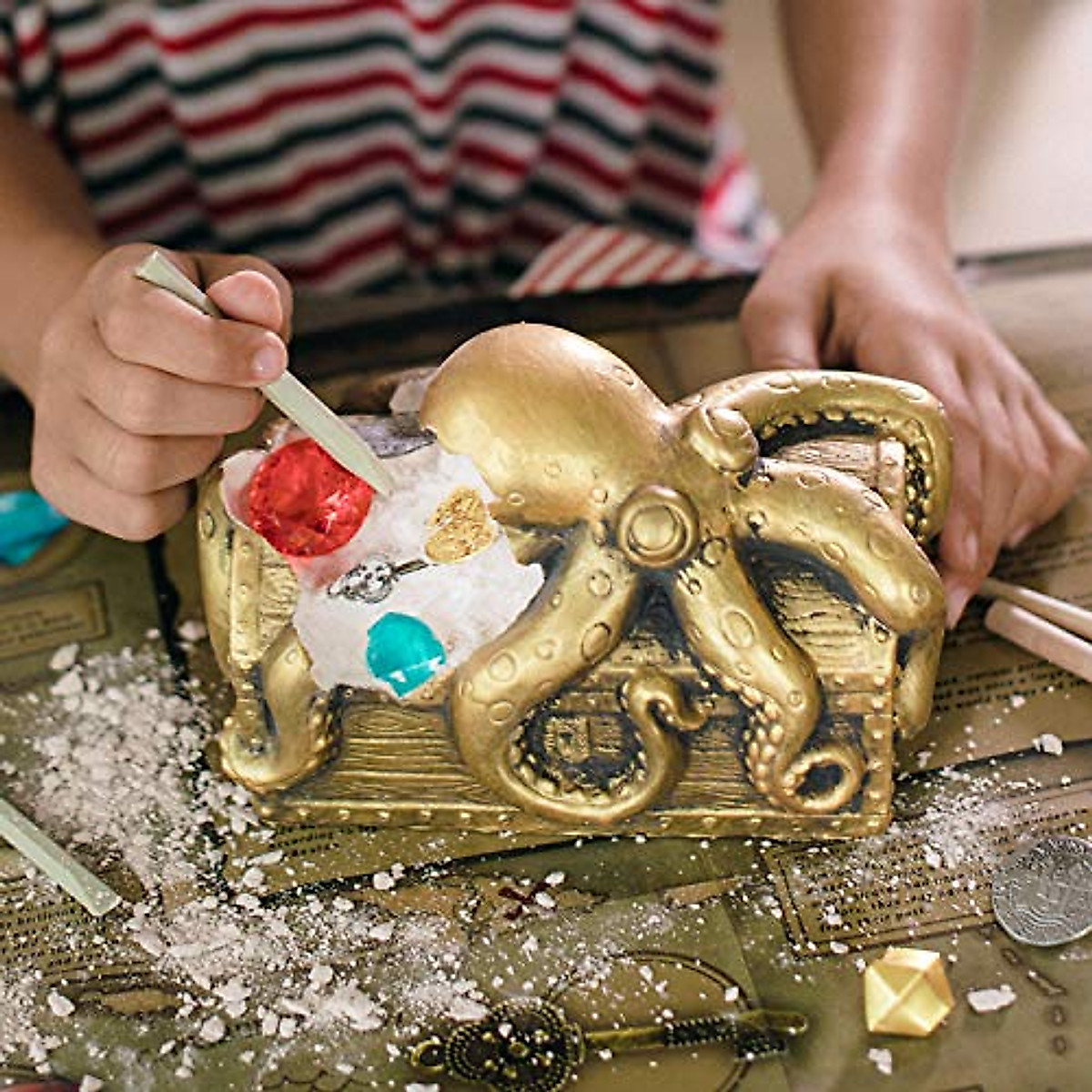 MindWare Dig It Up Discoveries Pirate: Giant Discovery Project for Kids – Dig up 13 Inspiring Charms – Includes a Bonus dig, 2 chisels and 1 Poster Filled with Pirate Facts and lore