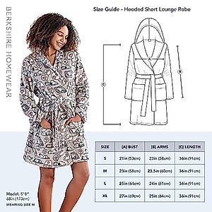 Berkshire Peanuts® Women's Lightweight Short Robes,VelvetLoft® Snoopy Cute Character Bathrobes(Large Peanuts Snoopy Sleeps hearts Grey,Large)