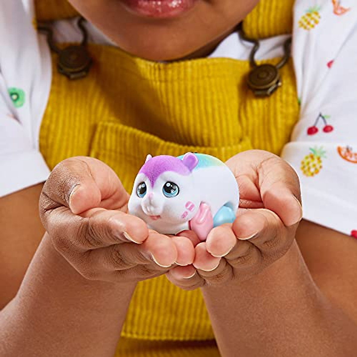 Little Live Pets - Lil' Hamster: Popmello & House Playset | Interactive Toy. Scurries, Sounds, and Moves Like a Real Hamster. Soft Flocked. Batteries Included. for Kids 4+