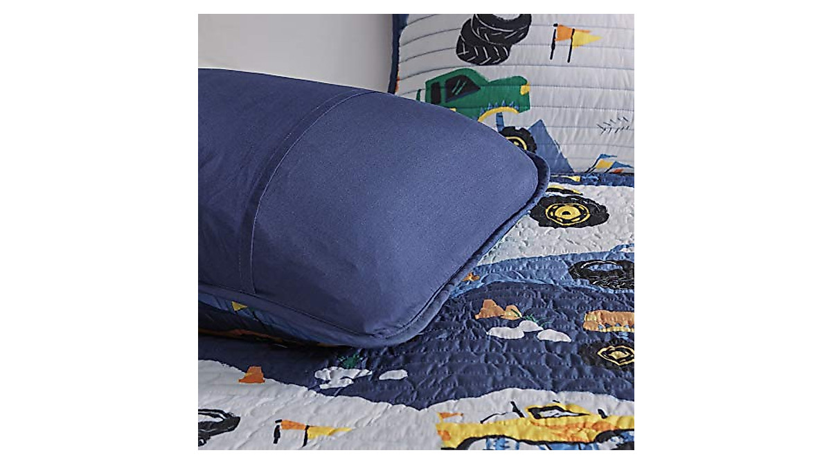 Mi Zone Kids Nash Reversible Quilt Set - Vibrant Monster Truck Bedding
