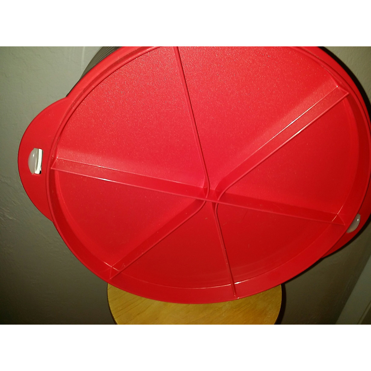 Tupperware Round Cake Taker