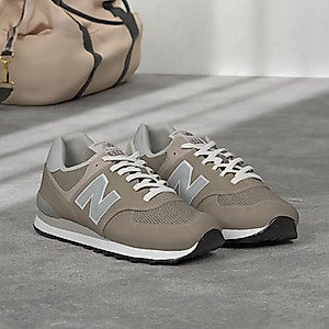 New Balance Women's 574 Core Sneaker, Grey/White, 7