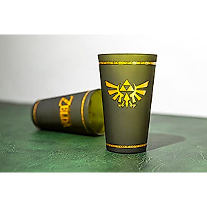 Paladone Hyrule Crest Drinking Glass, The Legend of Zelda Tumbler, 450 ml