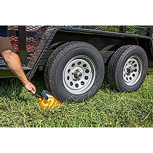 Camco Super Wheel Chock with Rope - Helps Keep Your Trailer in Place So You Can Re-Hitch - (44475) , Yellow