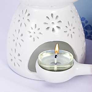 Linegohts 100 Clear Tealight Candles - 4+ Hour Burn Time - Unscented Smokeless Clean Burning White Palm Votive Tea Lights Candles for Home, Shabbat & Anniversaries (100 Pack)