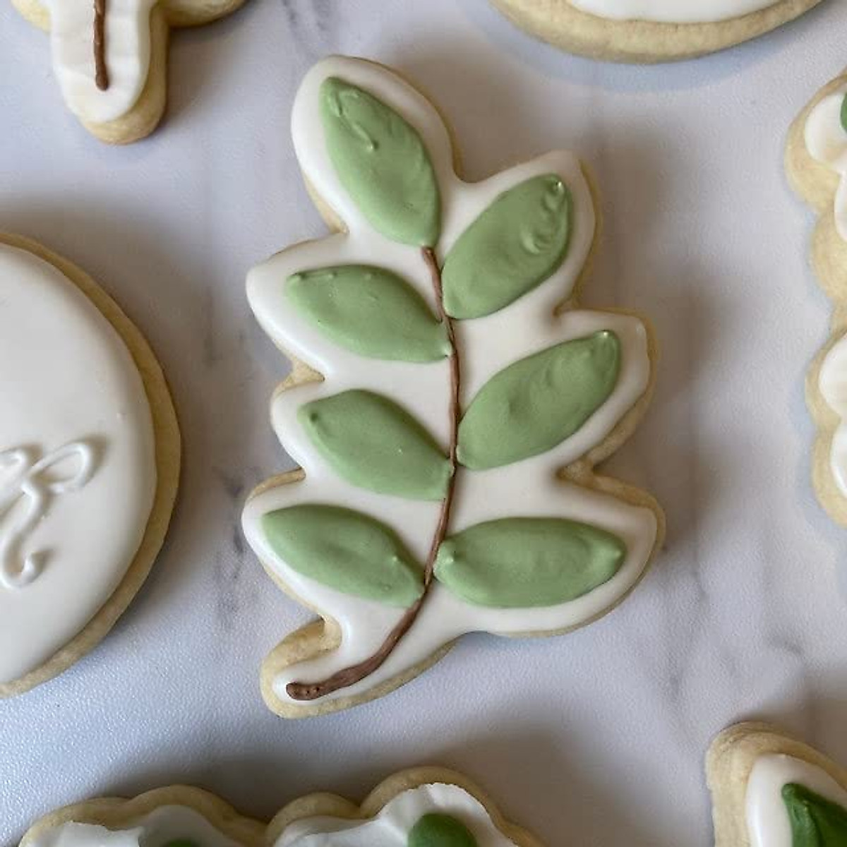 LUBTOSMN Leaf Cookie Cutter-4 inch-Biscui Cookie Cutters Molds for Green Baby Shower Wedding Engagement Birthday Party