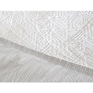 meadow park Matelasse Duvet Cover Set, 100% Cotton, Pre-Washed, Soft & Cozy, Woven Jacquard Textured, Modern Geo Design Bedding Set, King, White