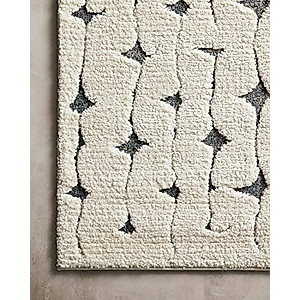 Loloi II Hagen Collection HAG-04 White/Navy, Contemporary 7'-10" x 10'-10" Area Rug