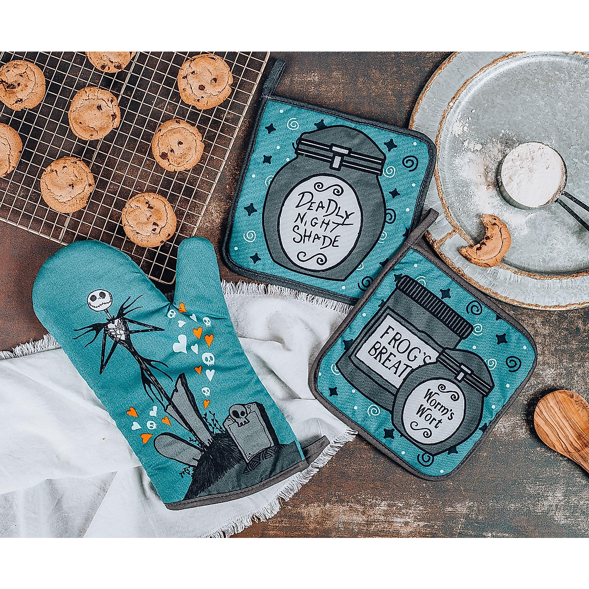 The Nightmare Before Christmas Jack and Sally Kitchen Pot Holders | Set of 2