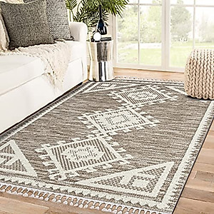 LUXE WEAVERS Ibiza Collection 8066 Brown 6x9 South Western Fringe Geometric Area Rug