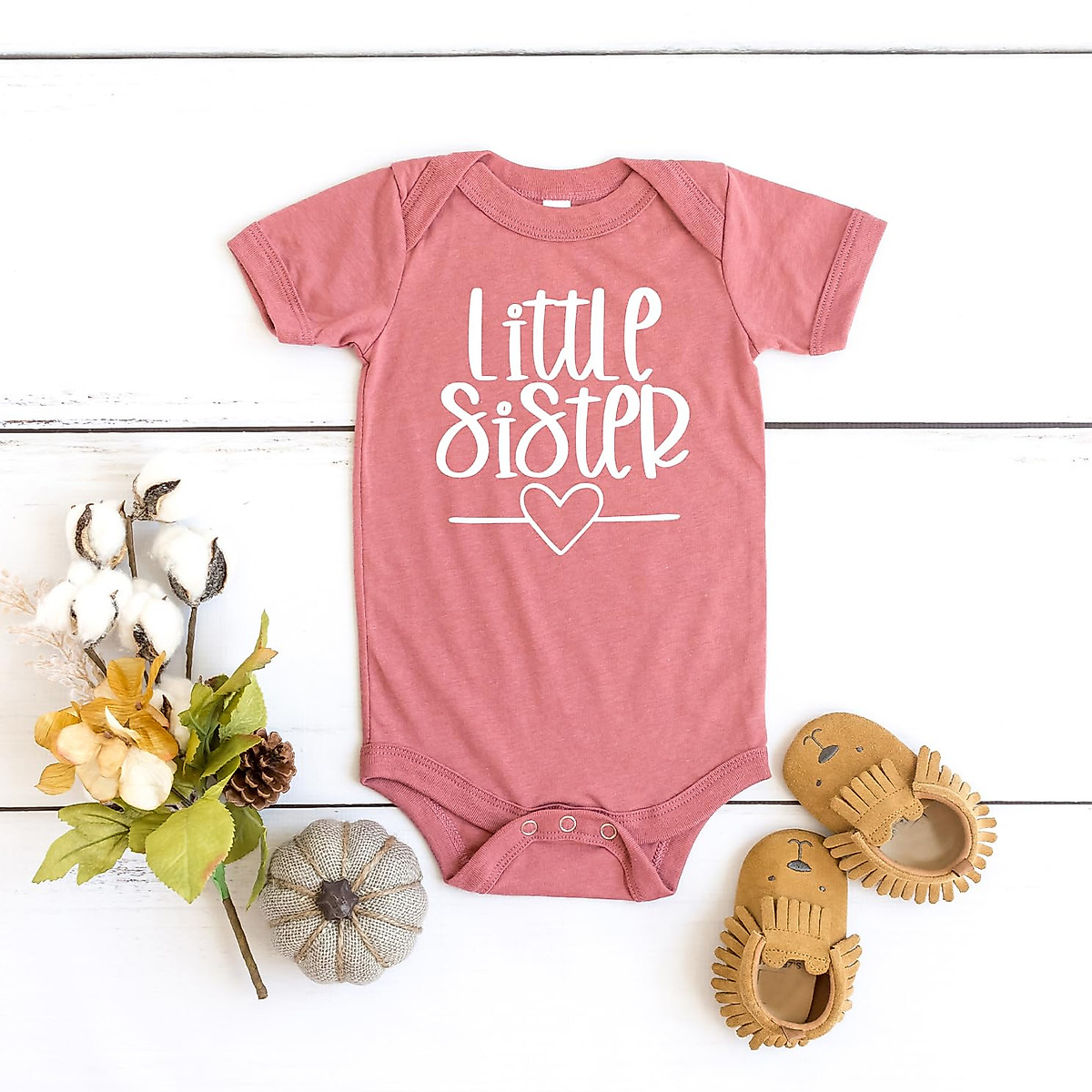 Olive Loves Apple Little Sister Heart Bodysuit for Baby Girls Sister Sibling Outfits White on Mauve Bodysuit Newborn