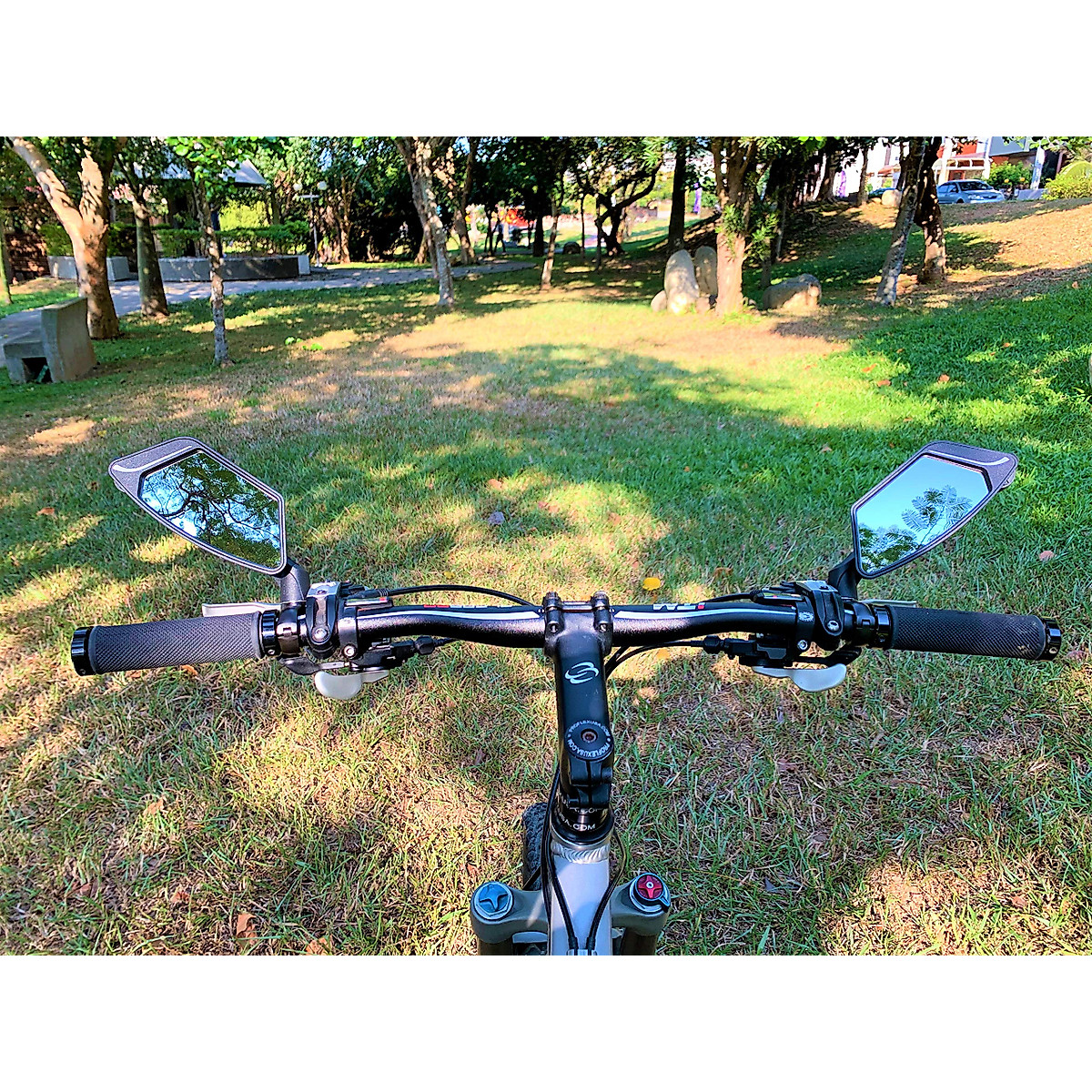 MEACHOW New Scratch Resistant Glass Lens,Handlebar Bike Mirror, Rotatable Safe Rearview Mirror, Bicycle Mirror,(Blue Left Side) ME-010LB