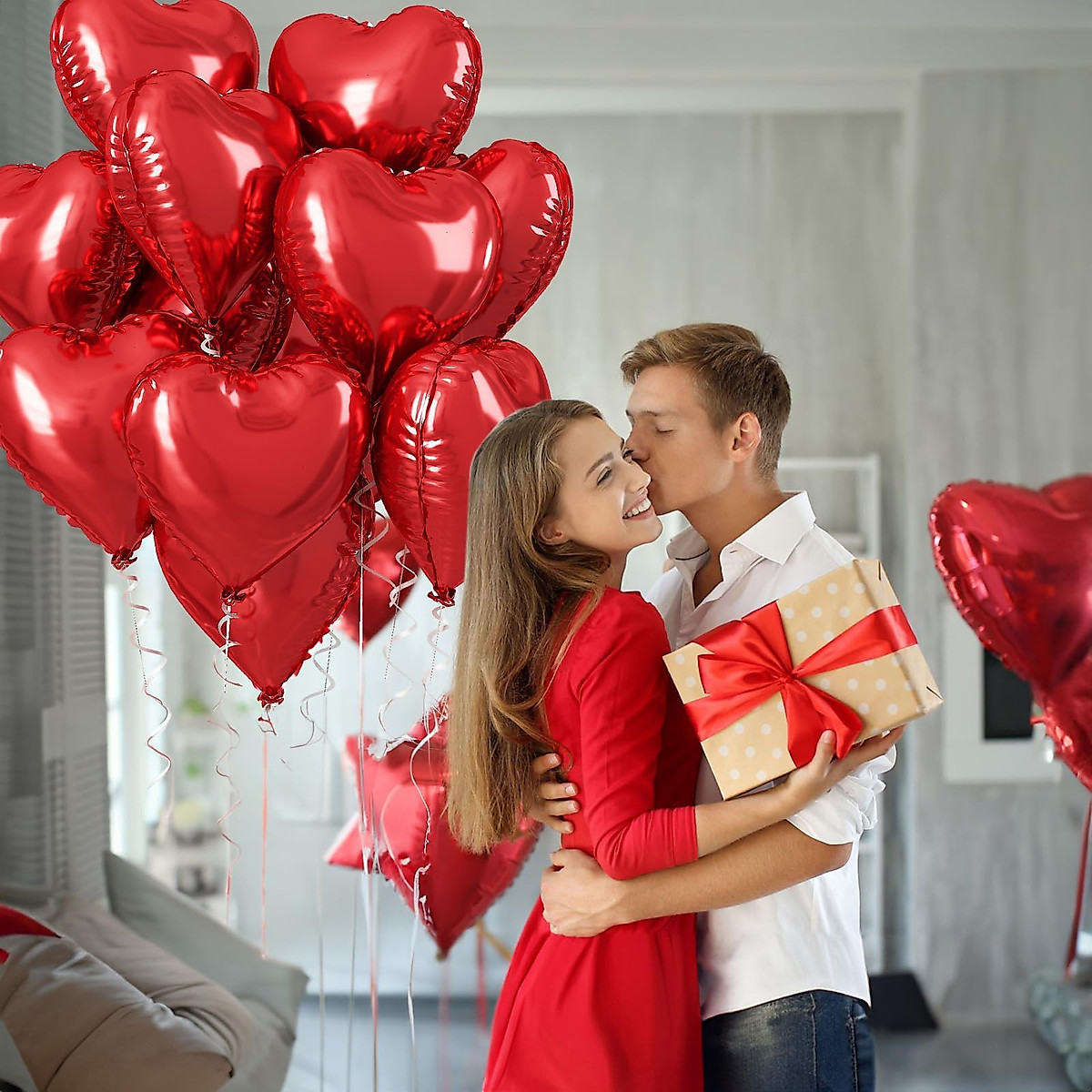 Red Heart Balloons, 18 Inch Red Heart Foil Balloons Large Red Foil Balloons Helium for Valentine's Day Party Decoration Red Heart Shape Mylar Balloons for Valentines Day Birthday Wedding Bridal