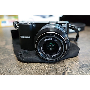 Samsung NX1000 Mirrorless Digital Camera with 20-50mm Lens, 20.3MP (Black)