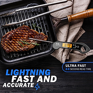 NIUTA Intelligent Fast Instant Read Meat Thermometer Best Waterproof Ultra Fast Thermometer with Backlight & Calibration. Digital Food Probe Kitchen, for Grill and Cooking.Outdoor Grilling BBQ!-Red