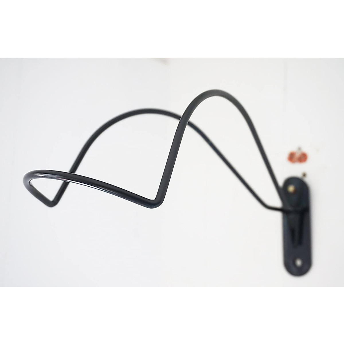 Metal Wall Hooks Helmet Rack – Heavy Duty Wall Mounted Entryway Organizer Hanger for Equestrian Helmet, Motorcycle Helmet，Hats, Caps - Sturdy & Decorative Solution to Storage Or Display - （NO Helmet ）