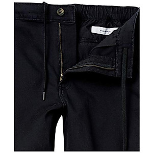 Amazon Essentials Men's Straight-Fit Jogger Pant, Black, X-Large