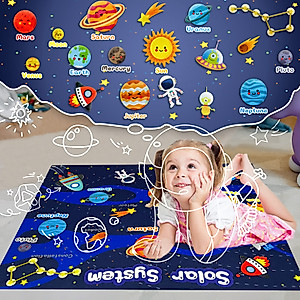 UTKTOUKO 40Pcs Solar System Planets Toys Felt Flannel Board Story Set for Kids 3.5 Ft Preschool Early Learning Interactive Storytelling Play Kit Reusable Wall Hanging Space Toys Gift for Toddlers