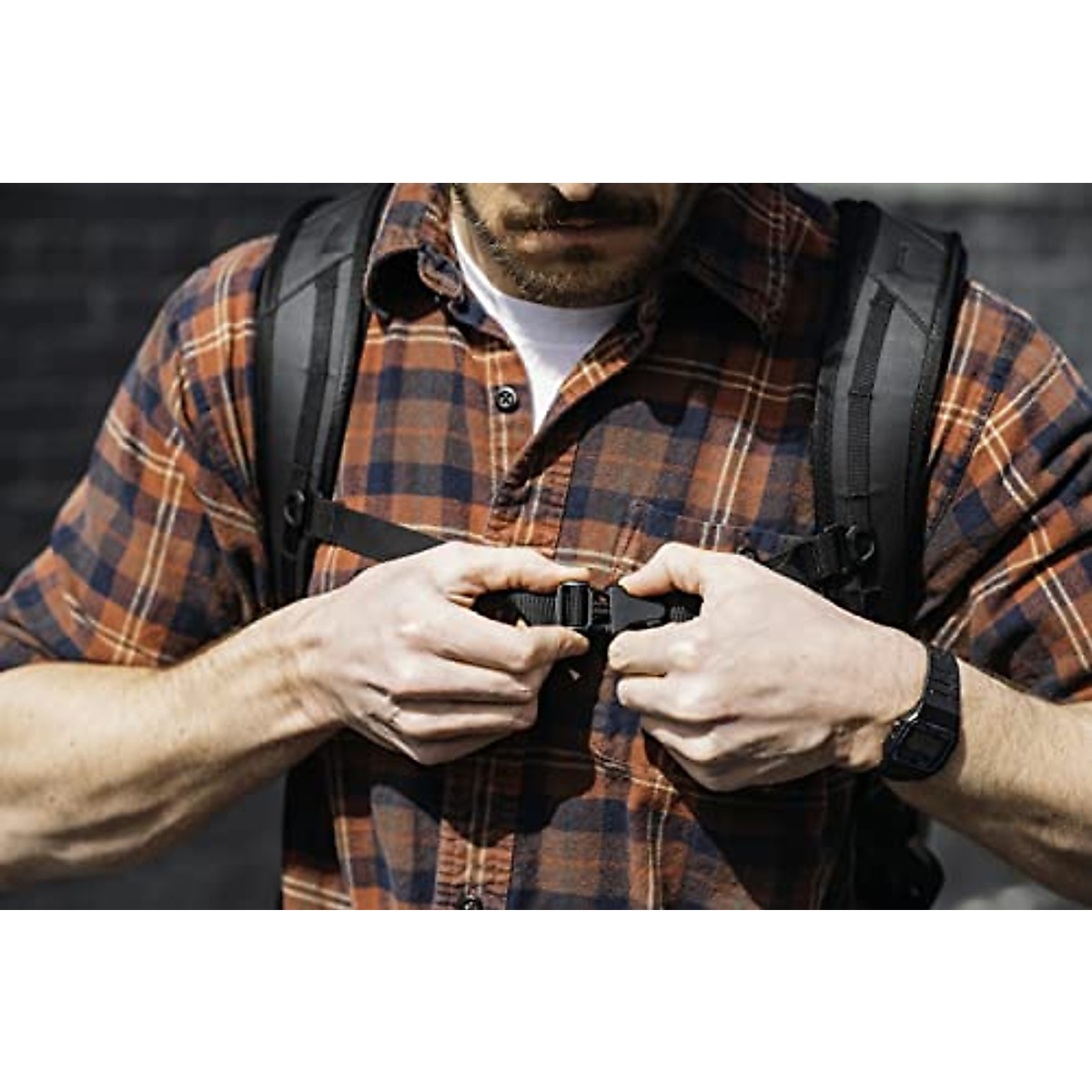 NOMATIC McKinnon Camera Backpack 25L - Backpack and Ladder System