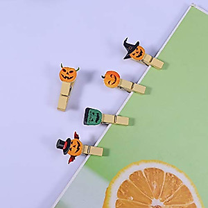 Cabilock 10Pcs Halloween Wooden Cartoon Clothespins Halloween Decorations Mini Pumpkin Head Clothespins Clips Crafts Decor for Party