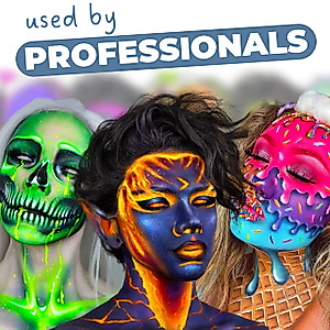 Blue Squid PRO Face Paint - Classic Black (30gm), Professional Water Based Single Cake Face & Body Paint Makeup Supplies for Adults Kids Halloween Facepaint SFX Water Activated Face Painting Non Toxic