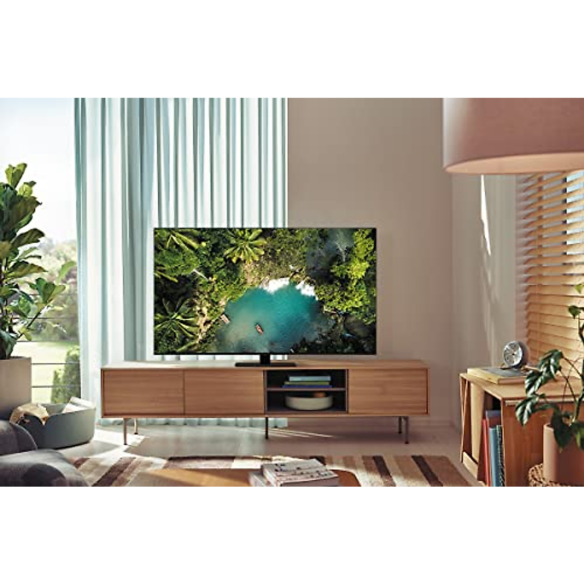 SAMSUNG 85-Inch Class QLED Q80B Series 4K UHD Direct Full Array Quantum HDR 12x Smart TV with Alexa Built-in (QN85Q80BAFXZA, 2022 Model) (Renewed)