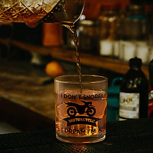 DAZLUTE Biker Gifts, Motorcyclist Gifts, I Don't Snore Whiskey Glass, Funny Father’s Day Gifts, Birthday Christmas Gifts for Dad Father Grandpa Husband Boyfriend Son Men, 10Oz Old Fashioned Glass
