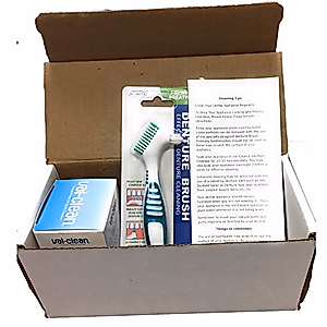 Val-Clean Concentrated Denture Retainer Partials and Night Guard Cleaner Powder BUNDLED with Denture Cleaning Brush AND Handy Denture Care Reference Card