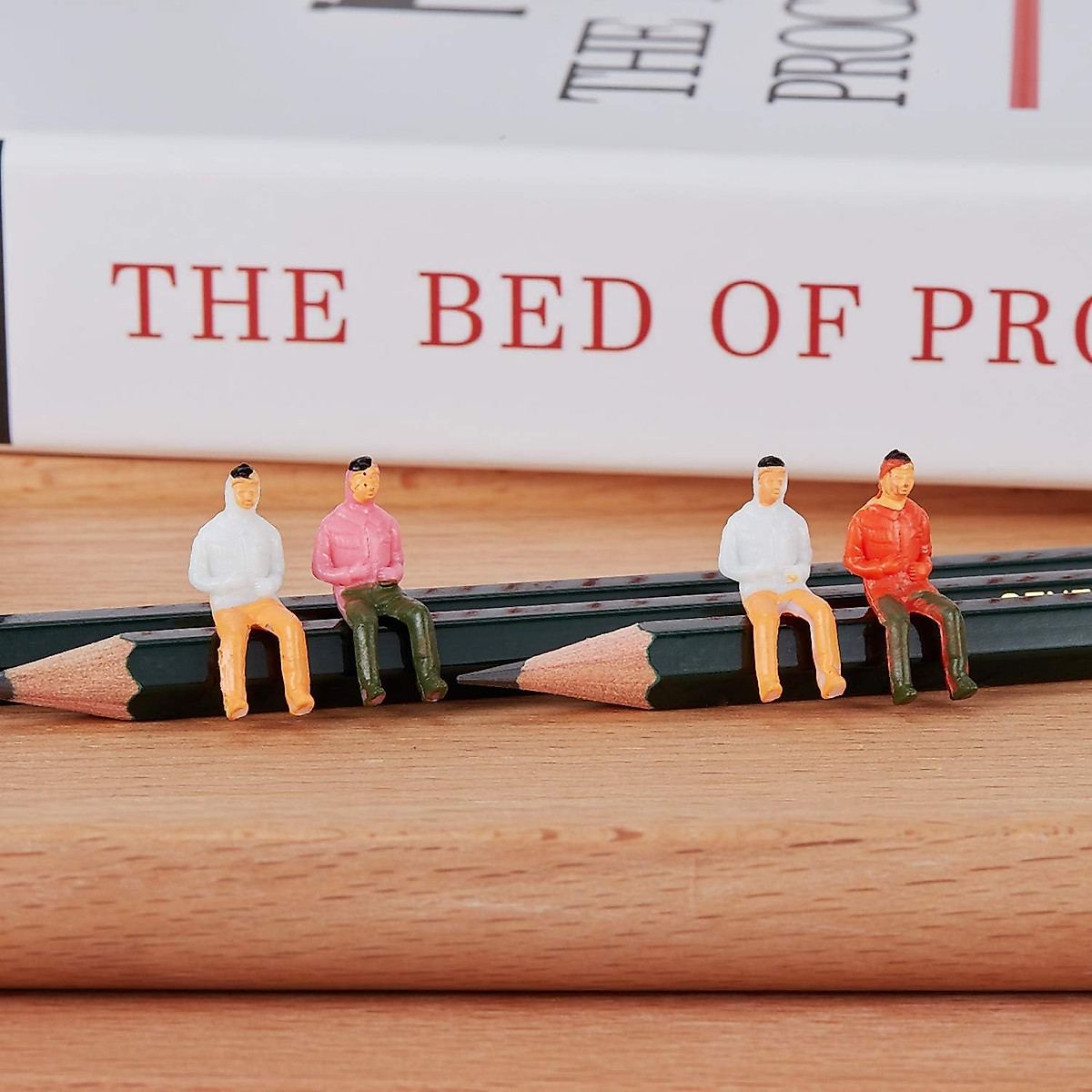 Gejoy 100 Pieces People Figurines 1:75 Scale Model Trains Architectural Plastic People Figures Tiny People Sitting and Standing for Miniature Scenes