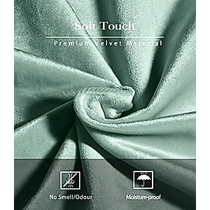 TAIMY Mini Jewelry Travel Case, Velvet Small Travel Jewelry Box, Portable Jewelry Travel Organizer Box for Rings Earrings Necklaces, Gifts for Women Girls(Green Emerald)