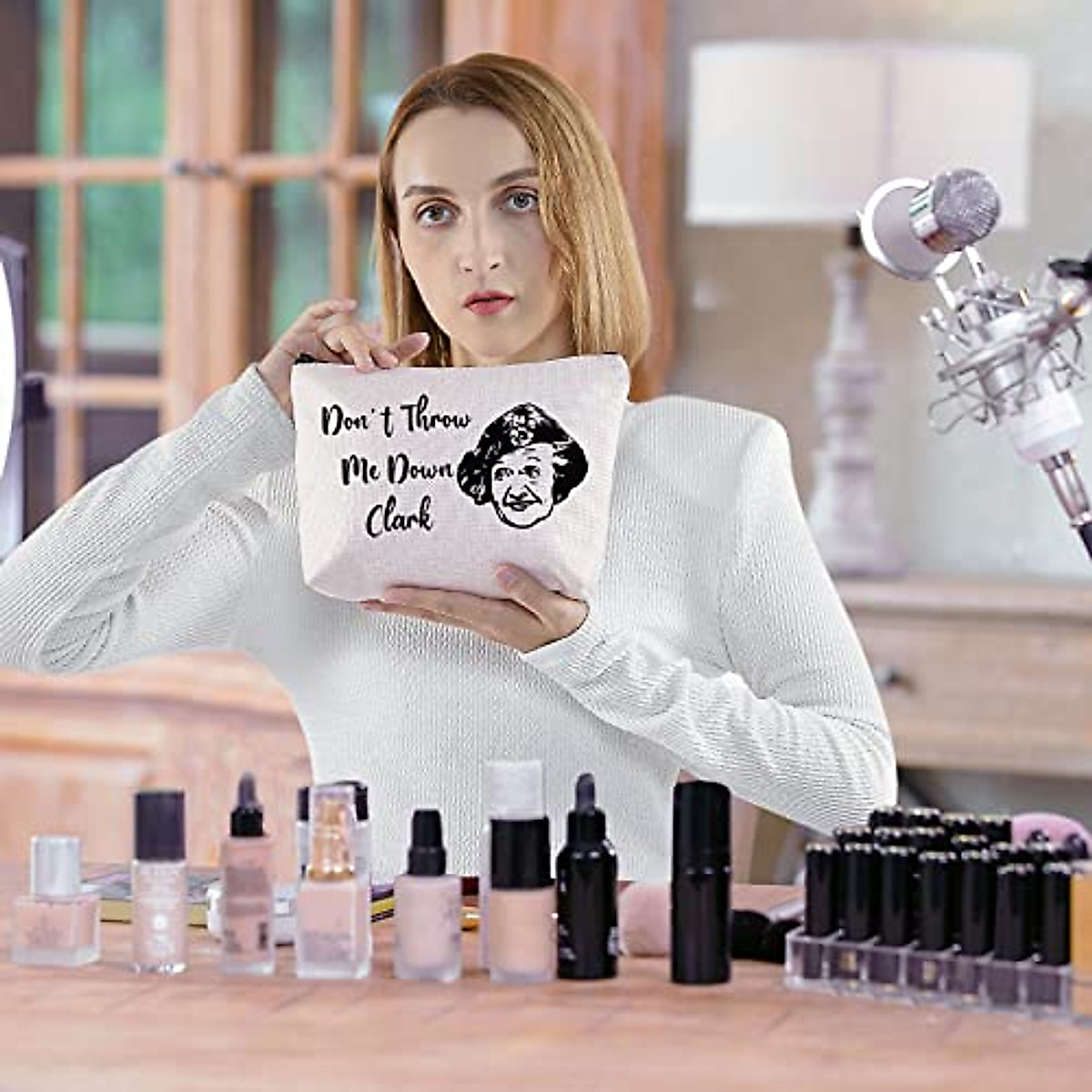 BLUPARK Christmas Vacation Gift Don't Throw Me Down Clark Makeup Bag National Lampoons Aunt Gift (Don't Throw Me Down)