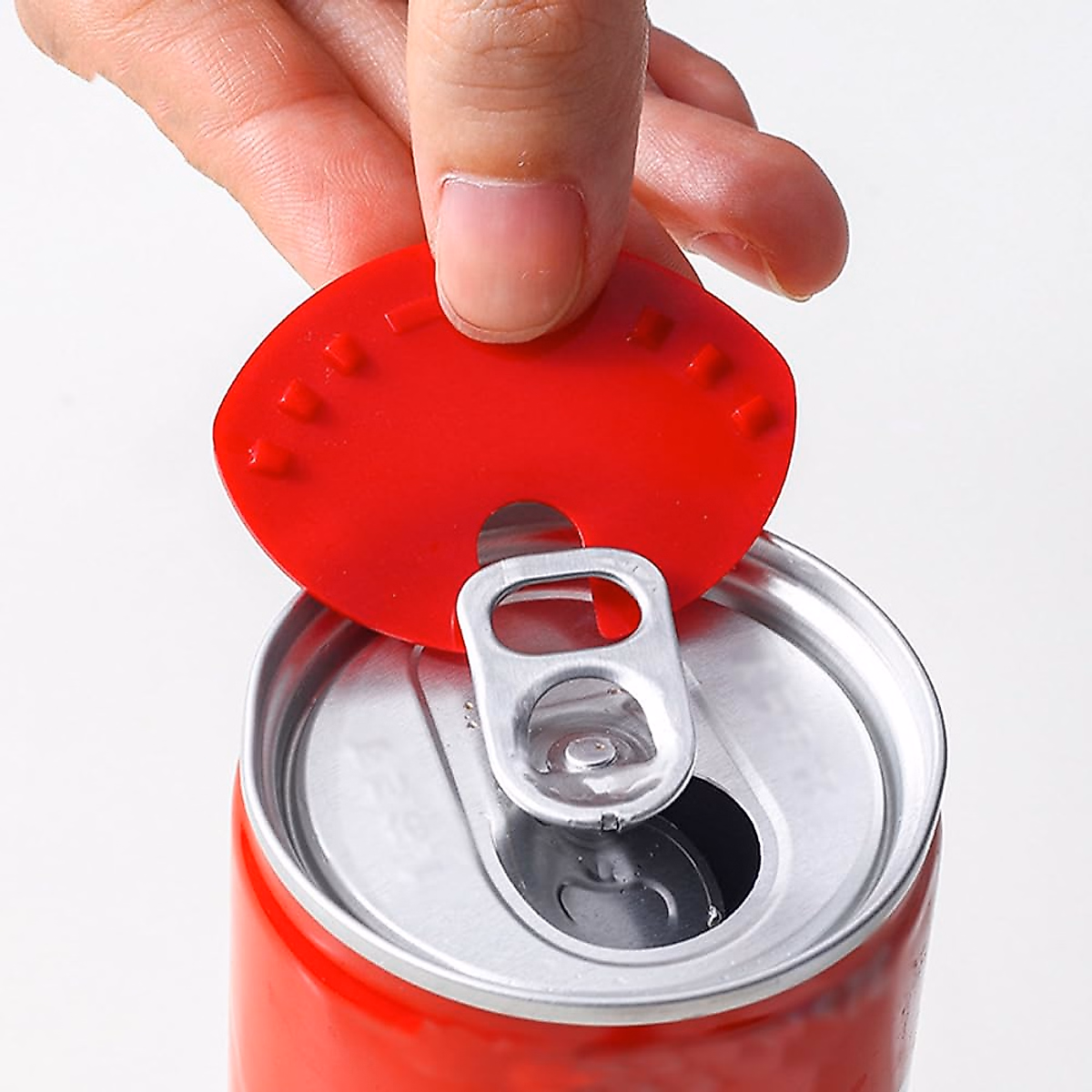 18 PCS Soda Can Covers Lids, Can Sealer Beverage Can Cap Can Protector, Plastic Can Covers, Spill Guard for Beer Juice Soda and More(Black, White, Red)