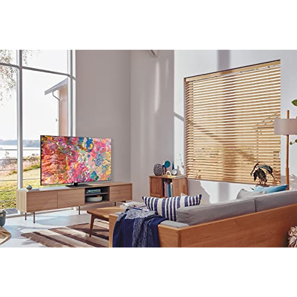 SAMSUNG 55-Inch Class QLED Q80B Series - 4K UHD Direct Full Array Quantum HDR 8X Smart TV with Alexa Built-in (QN55Q80BAFXZA, 2022 Model)