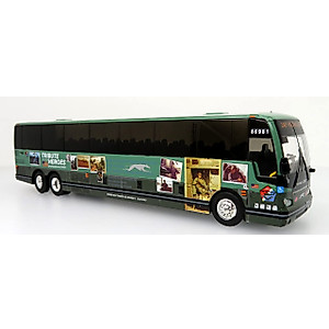Prevost X345 Bus Greyhound Military Tribute Special Edition 1/87 Scale-HO Scale Iconic Replicas 3rd Editon