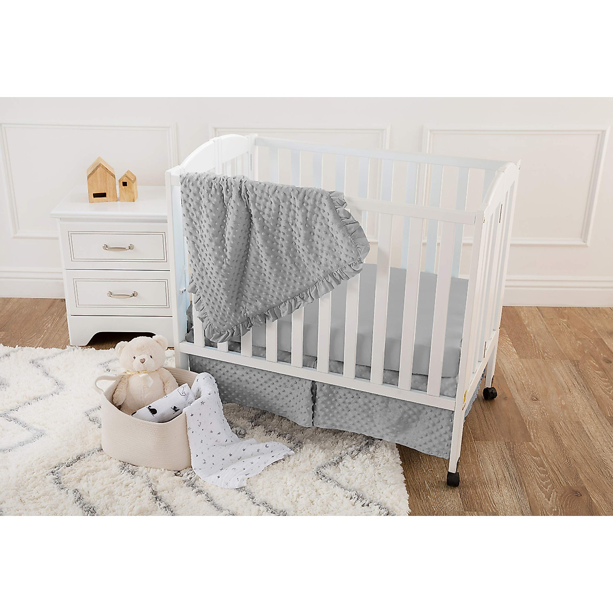 American Baby Company Heavenly Soft Minky Dot 3-Piece Mini/Portable Crib Bedding Set, Grey, for Boys and Girls