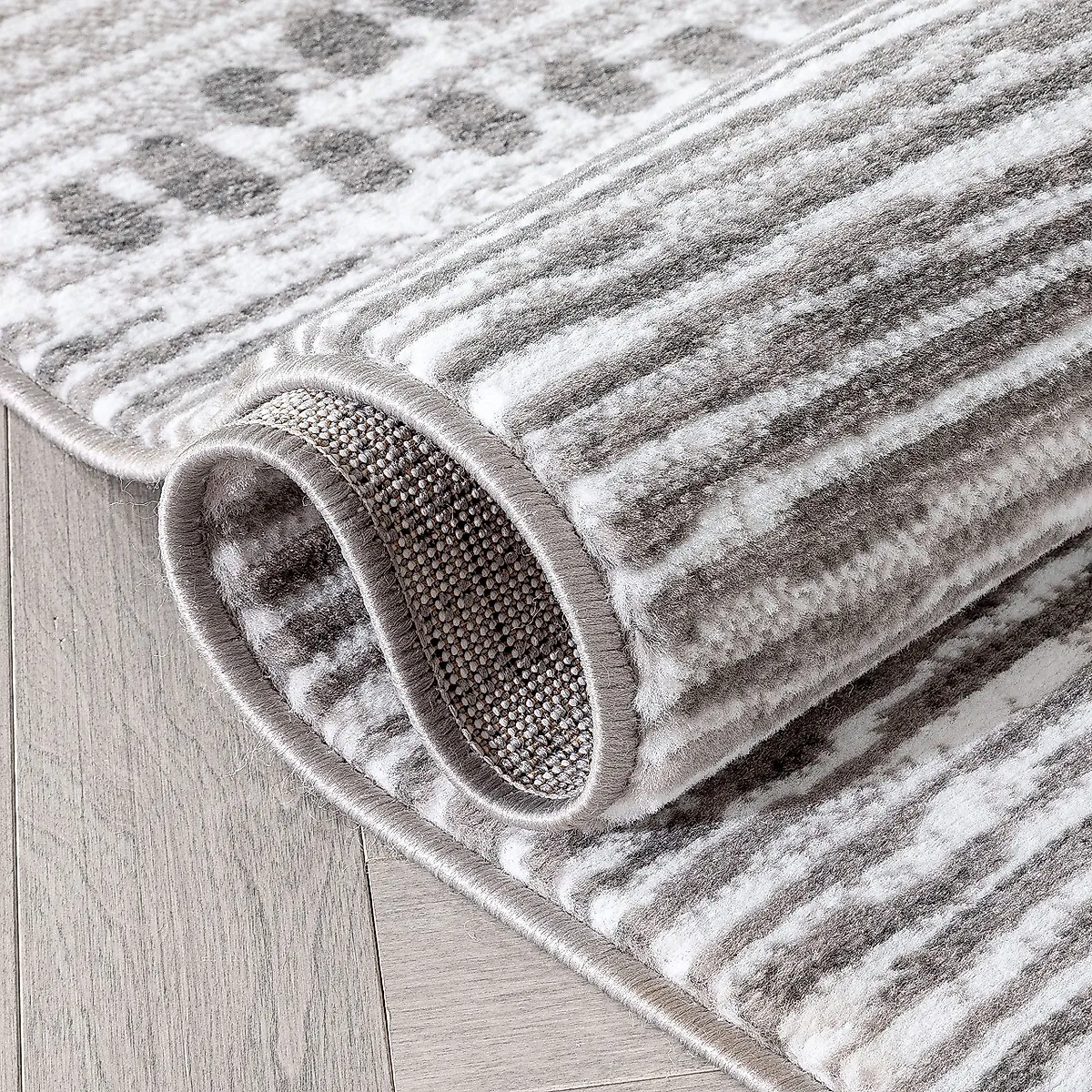 Well Woven Axasta Ivory Grey Diamond Medallion Tribal Area Rug 5x7 (5'3" x 7'3")