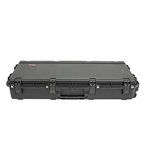 SKB Wide w/Think Tank Interior: 45" x 18" x 6.25" 3i-4719-TKBD iSeries 4719-8 61-Note Keyboard Case (3i4719TKBD)